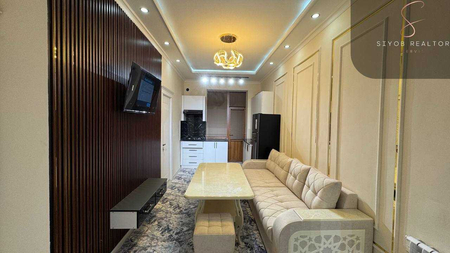 №3015/2681.Продается 3х-комнатная квартира студия  в Новостройке.