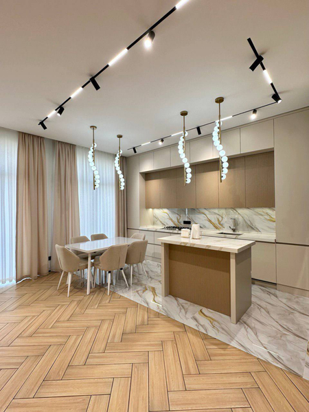 Жк Tiara Residence 4/4/10 146м2  ор-р военный госпиталь  IT park
