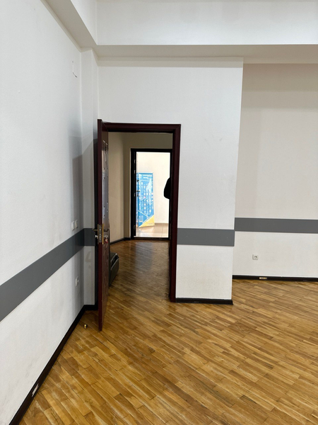Аренда 35м² нежилого помещения, офиса