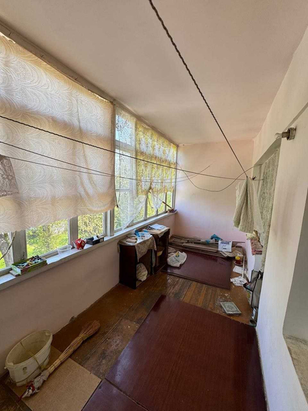 Шахристанская 2х комн/3/4, 54м2, балкон 2*6, Смежка, Кирп Ор-р: Метро