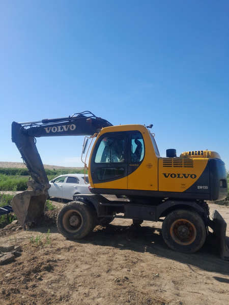 VOLVA 130 турткул
