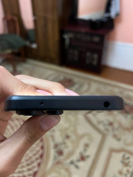Redmi 12 8/256 karobka dakument ideal