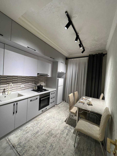 Продам трешку полноценную в Istanbul city 83m2 на А. Каххара центр!`