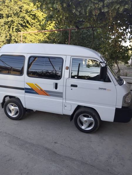 Продается автомобиль марки Chevrolet Damas