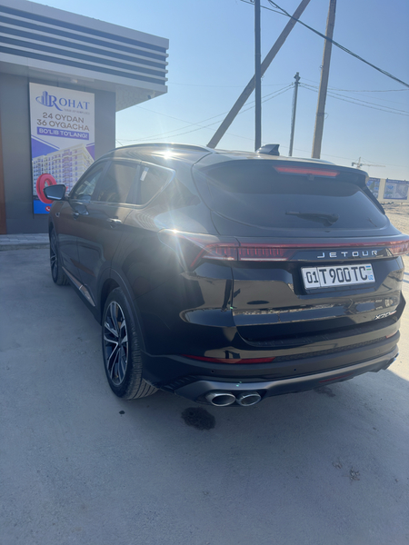 JETOUR X 70 plus