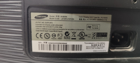 Монитор Samsung 19.5