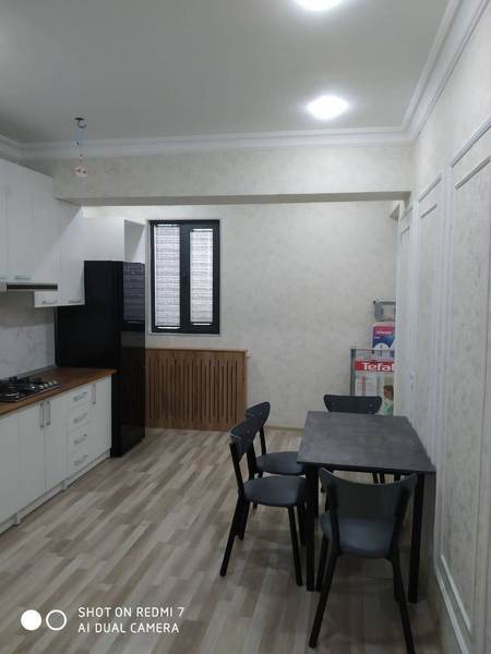 ЦУМ Сердце Ташкента 2/6/9
Opp-110 школа 
Площадь-68м2 Евро Ремонт