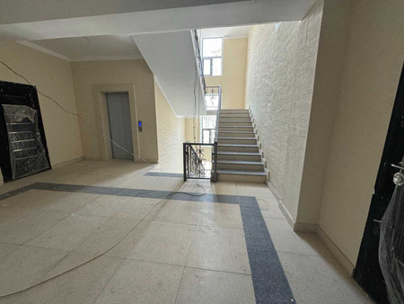 Farg‘ona sh markazida yangi qurilgan 3 kvartira sotiladi Oxu kafesi