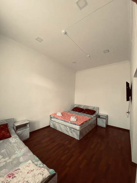 Hotel Yakkasaroy tumani Bez Zaks  mehmonxona