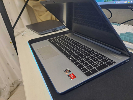 Ноутбук Hp 15-ef2126wm 2022 года, УЛЬТРАБУК, в ИДЕАЛЬНОМ СОСТОЯНИИ