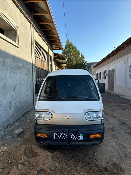 Damas 2022yil. 98000km. Metan gaz. Kraskasi tozza.