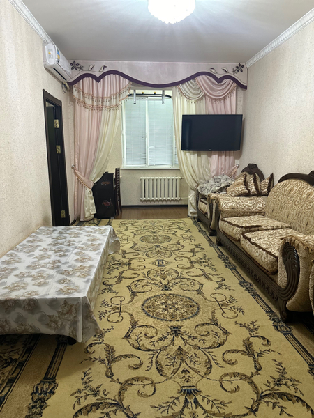 Мирзо Улугбек Ялангач 2-2-4 панель Алиса салон-к с мебелью и техникой