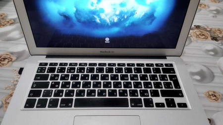 macbook air m1 sotiladi srochna