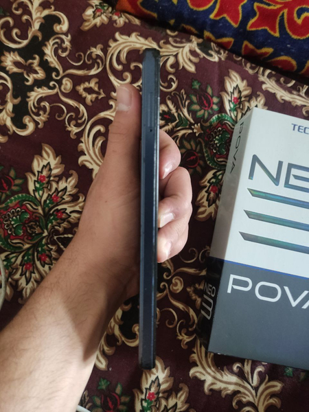 Tecno pova 3 neo 7000 mah