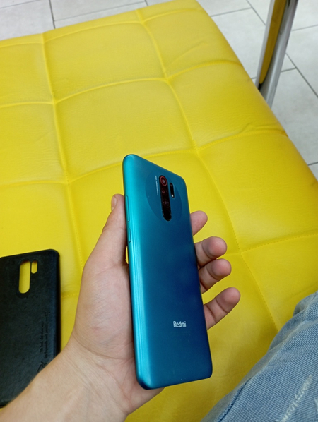 Redmi 9    64 xotira