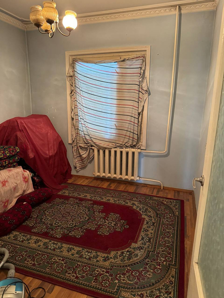 Продается 3/2/5 Юнусабад 19. Не торец Общая площадь 77м.кв.