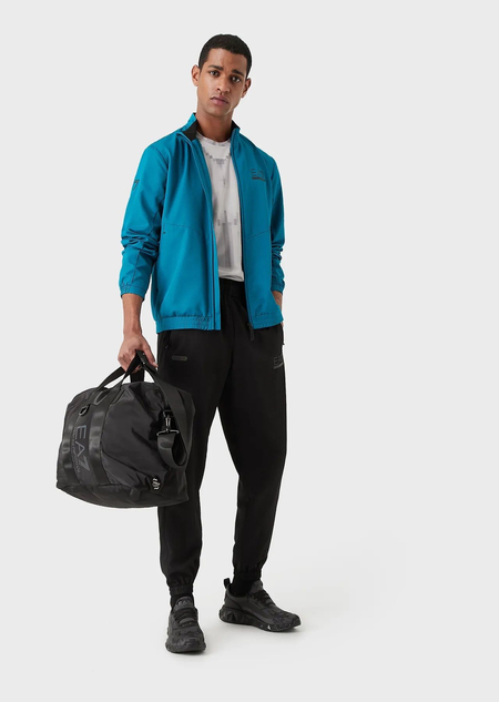Костюм Armani EA7