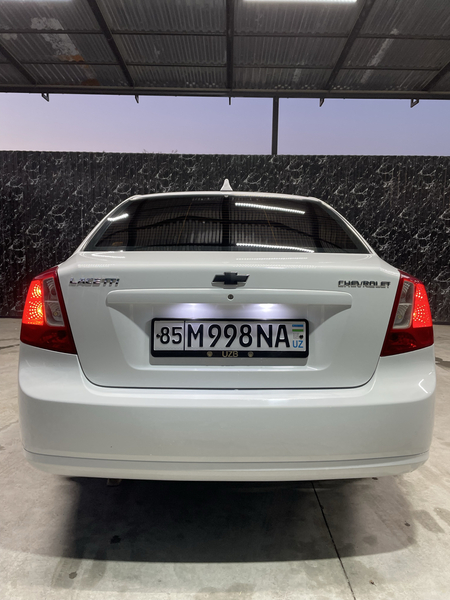 Shevrolet Lacetti 1.8 2012