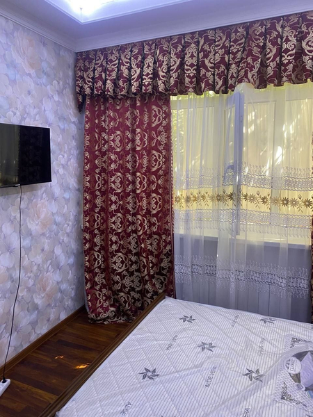 Аренда Ттз Феруза 1в2/1/4 С Мебелью И С Техникой 400 у.е Оилага УЙ Бер