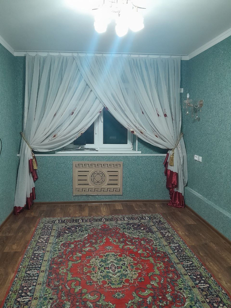 Азербайджанский центр дом 2,2,2сот, 4ком, въезд
