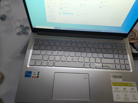 Ноутбук АSUS E1504F