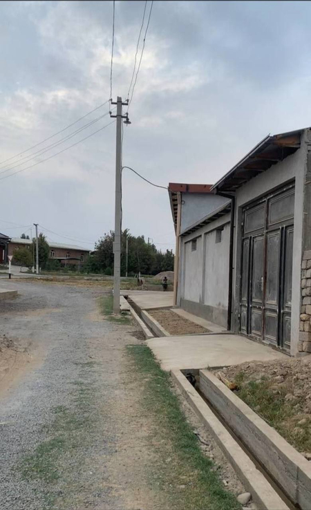 Арзон уй сотилади