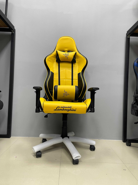 Игровое компьютерное геймерское кресло в ассортименте