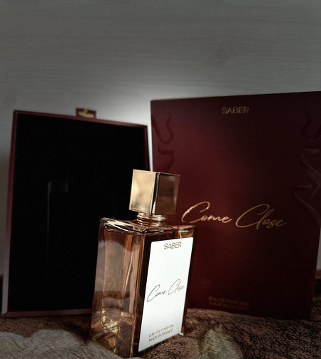 Продам срочно !!!Оригинал парфюм 7saber