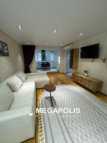 Аллея Гагарина 3в4/2/4_Кирпич 103 школа