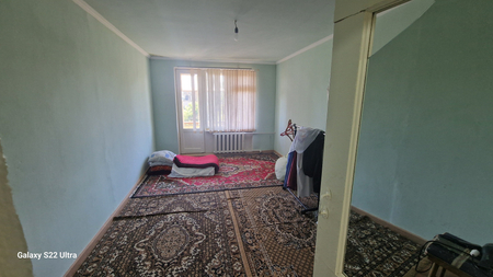 Продаю 3 ком кв-ру на Авиасозлар-4 срочна