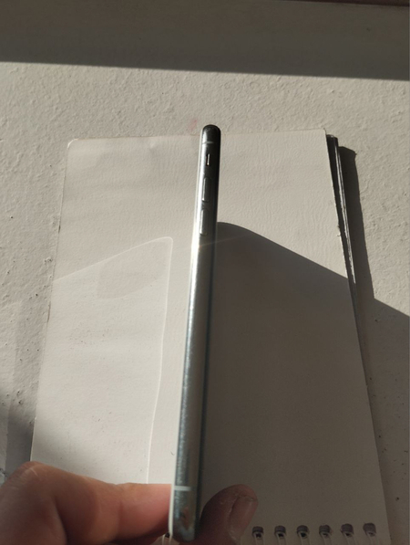 Iphone X.    Iphone