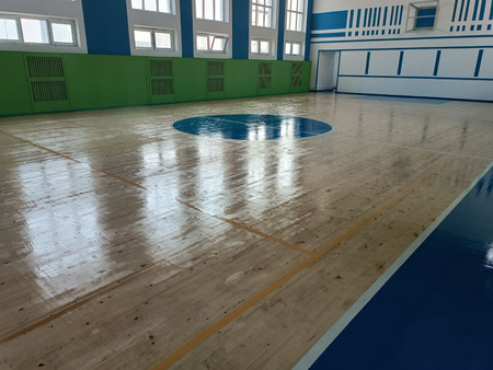 Shlifovka pol parket