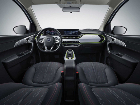 електромобил CHANGAN E-star 2023