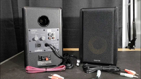 продам новый Edifier R1010BT/24 ватт/Bluetooth/AUX/