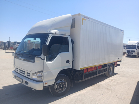 Isuzu NQR71 yap yanggi