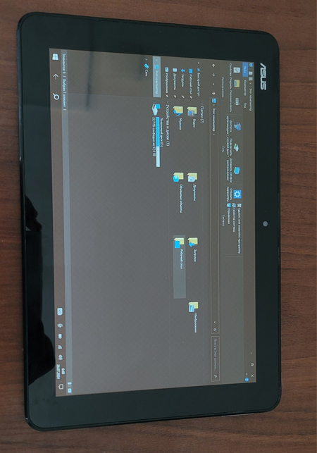 Asus Windovs 10 planshet sotiladi