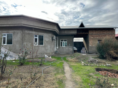 Продаётся участок (Готовый бизнес) Бектемир р-н Водник 8 соток