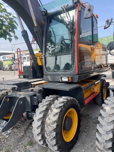 Volvo EW 140 Sotuvda