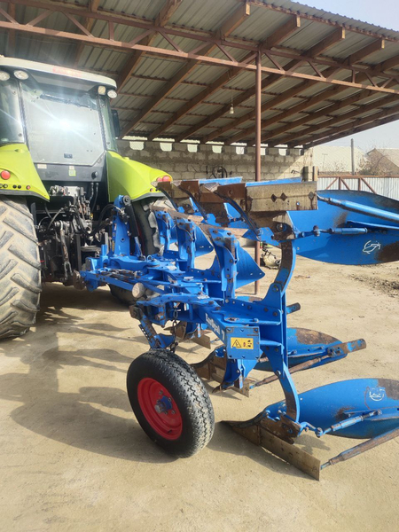 Arion 630sotiladi