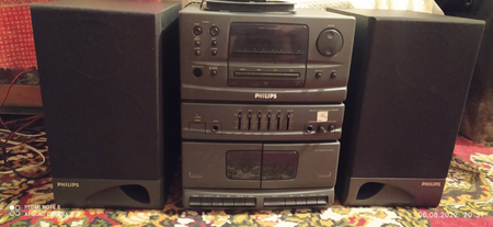 Магнитофон Philips