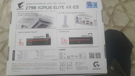 Gigabyte auros z790 Elite Ax ice