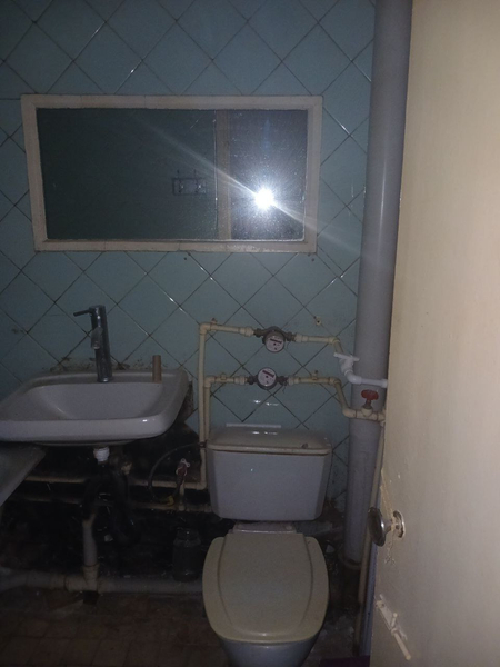 Срочно продам 2 ком кв 3 мик 3 этаж середина