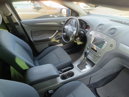 Prodayotsa ford mandeo