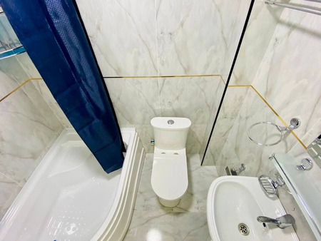 Srochno 2 xonali uy sotiladi Giofizika Airaport