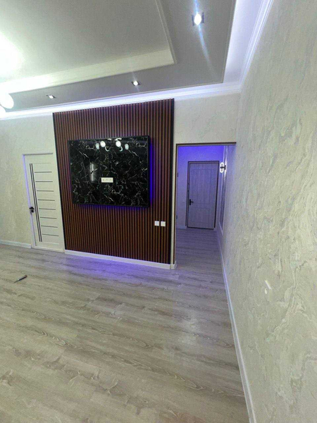 СРОЧНО !! Продается квартира в Яшнабаде 1/1/4 ( 33 кв/м ) Авиасозлар 3