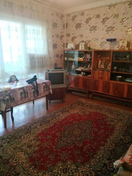 Продаётся Чиланзар 17 квартал 2х ком 6 этаж 9 этаж