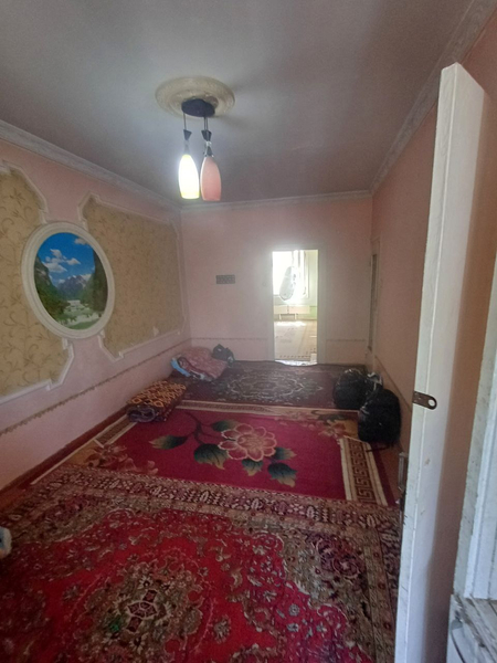 Юнусабад 13, 2/2/4, балкон 1,5*6. Торец.