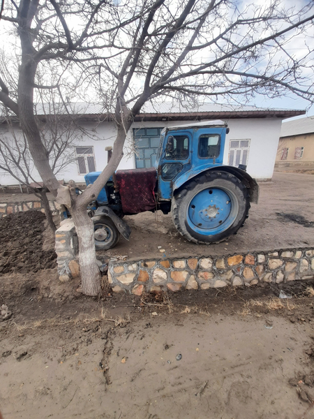 Т 40 сотилади кушимчасига тиркама