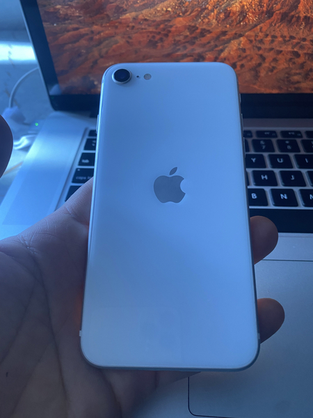 Iphone 8 64 Gb atpechatka ishlamaydi