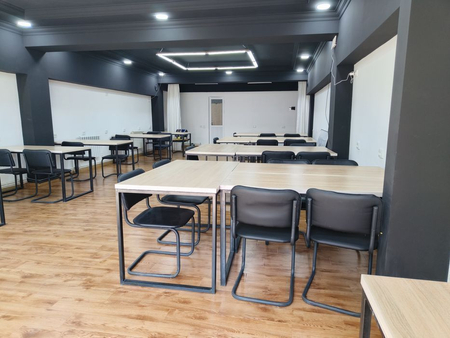 Наш Коворкинг центр - идеальное место для работы в команде. Coworking